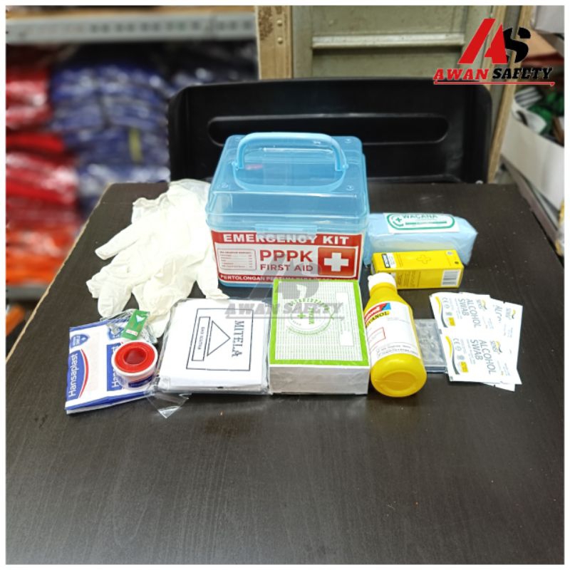Small First Aid Box Complete Car First Aid Box | Shopee Malaysia