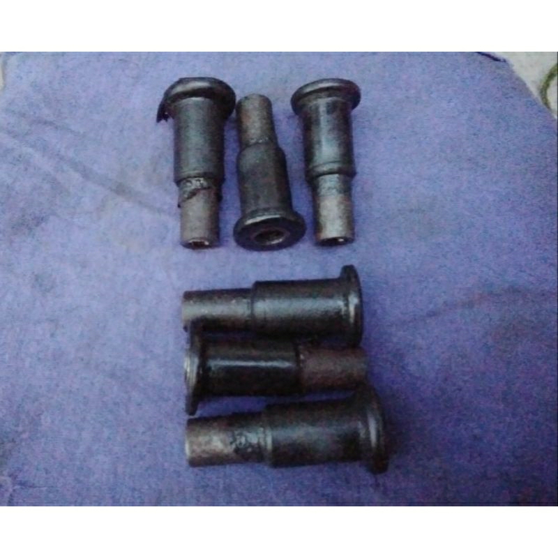 MESIN Original Yamaha V80 V75 Engine Mount Bushing Complete Set ...