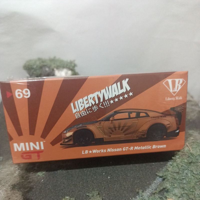 Mini GT 069 LB*Works Nissan GT-R Metallic Brown (Free Protector ...