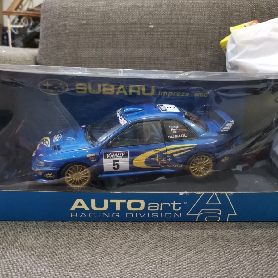 Autoart Racing Division 1 18 Subaru Impreza WRC GC8 22B Rally Burns ...