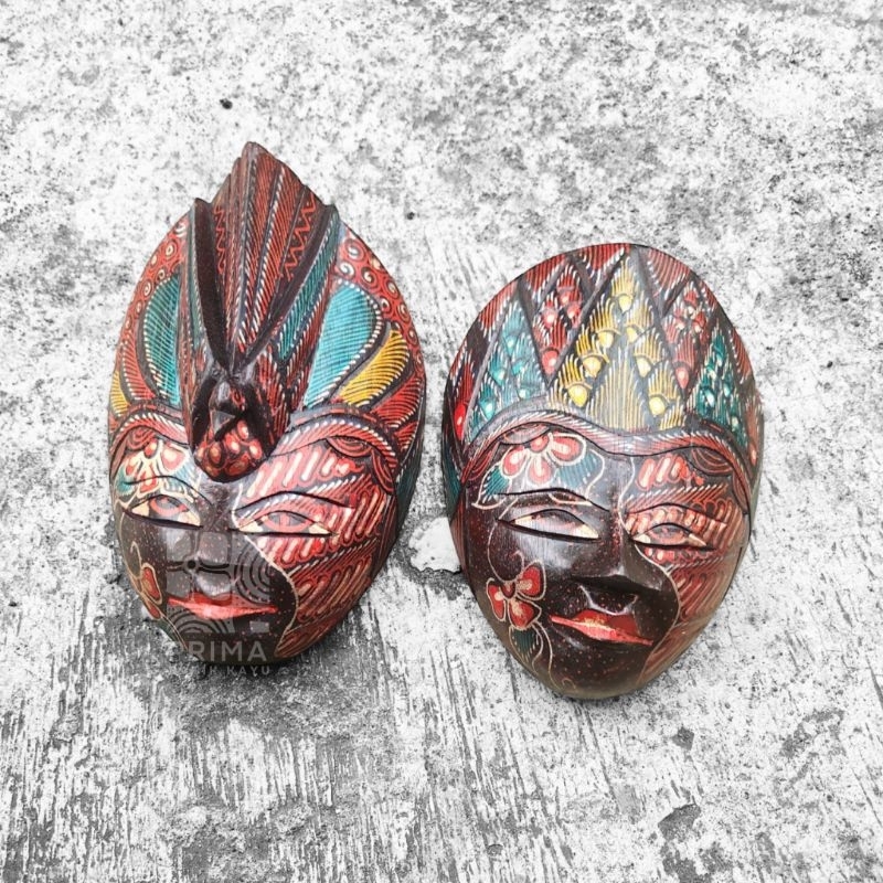 KAYU A pair of Peacock Panji Masks Sarimbit Masks |Wooden Batik Couple ...