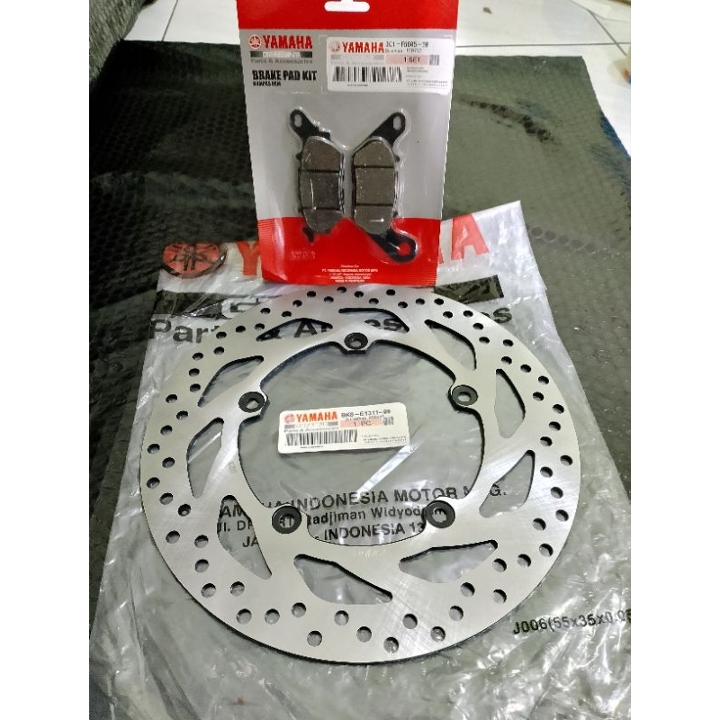 Front disc + brake pads for Yamaha R15 V3 new | Shopee Malaysia