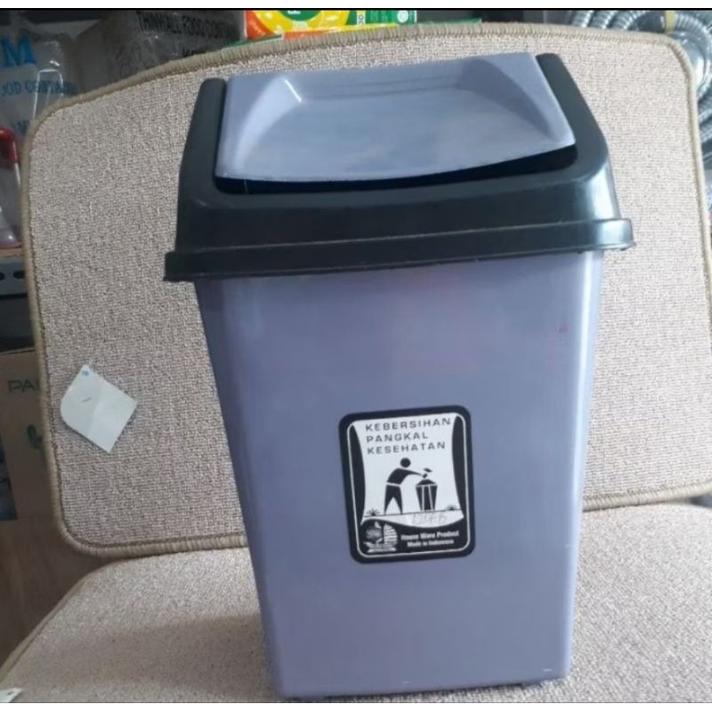 Trash box/closed trash can/closed trash box/small trash can | Shopee ...