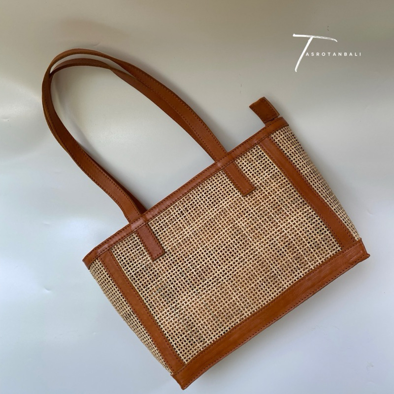BALI RATTAN BAG | SHOULDERBAG | TOTE BAG | SHOULDER BAG | OFFICE BAG ...