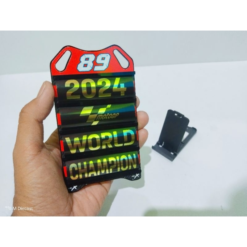 Miniature pit board jorge martin world champion motogp 2024 scale 1:12 ...
