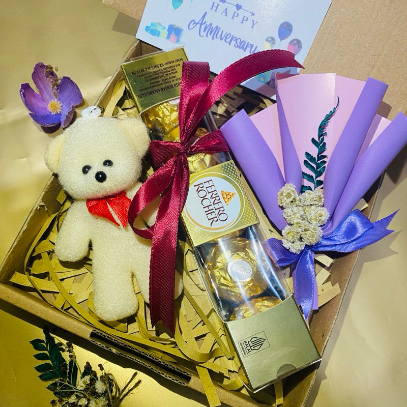 Hampers EXCLUSIVE chocolate ferrero rocher gift box chocolate valentine ...