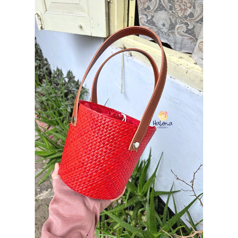 Mini Bucket Souvenir Hamper Bag Woven Pandan Craft | Shopee Malaysia