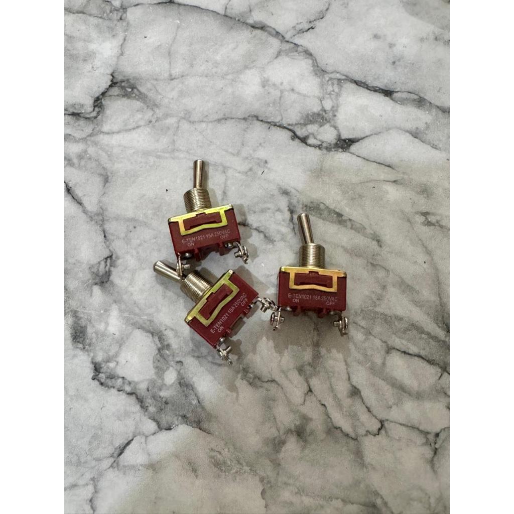 Toggle Switch 2 Pin On Off Foot Toggle Switch 2p 15A 20A | Shopee Malaysia