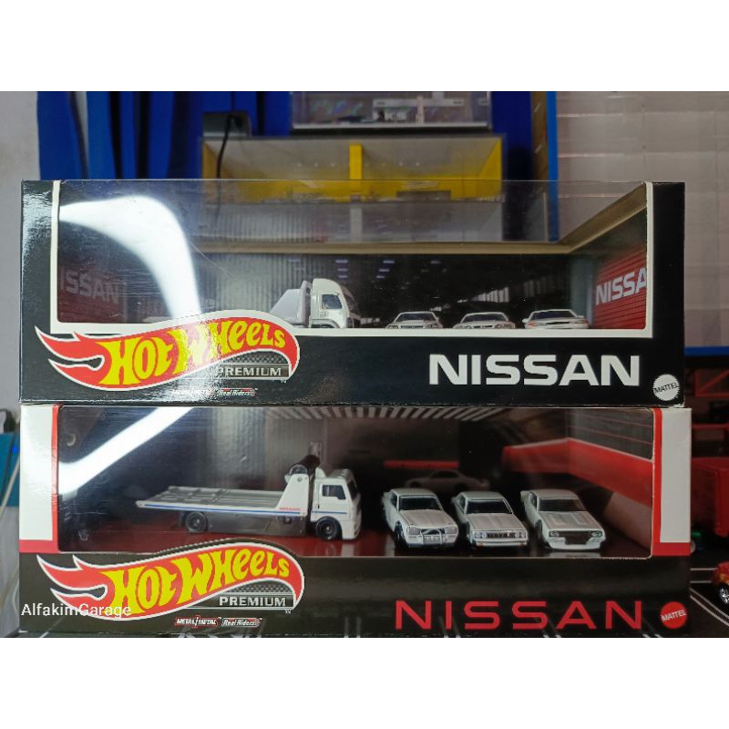 Hot Wheels Premium Diorama Nissan Skyline BNR 32 / BNCR 33 / BNR 34 / Retro Rig / 2000 GT-R LBWK ...