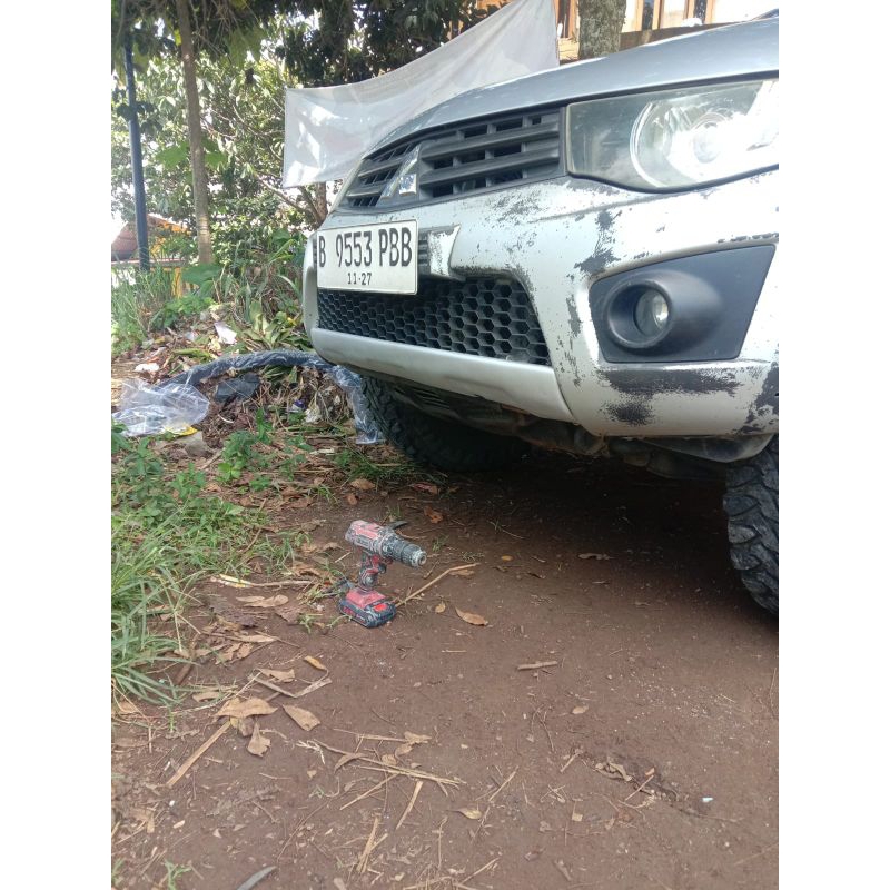 Old Strada Triton Bumper Cover Mitsubishi Triton Bumper Cover 2008 2015 ...