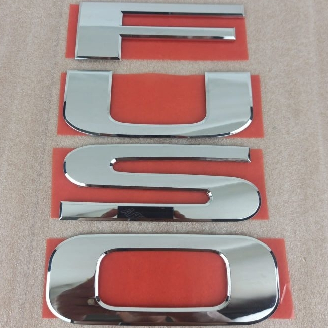 Fuso EMBLEM LOGO FUSO COLT DIESEL CANTER ORIGINAL 100% MK546617M ...