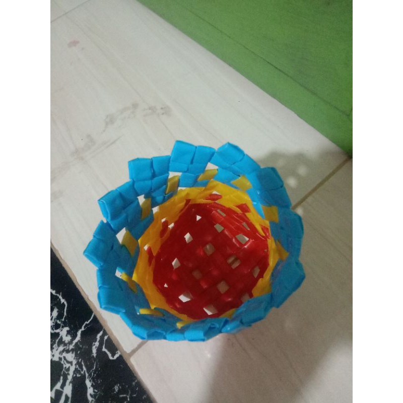 Multi-purpose made of perforated woven straw (random) | Shopee Malaysia
