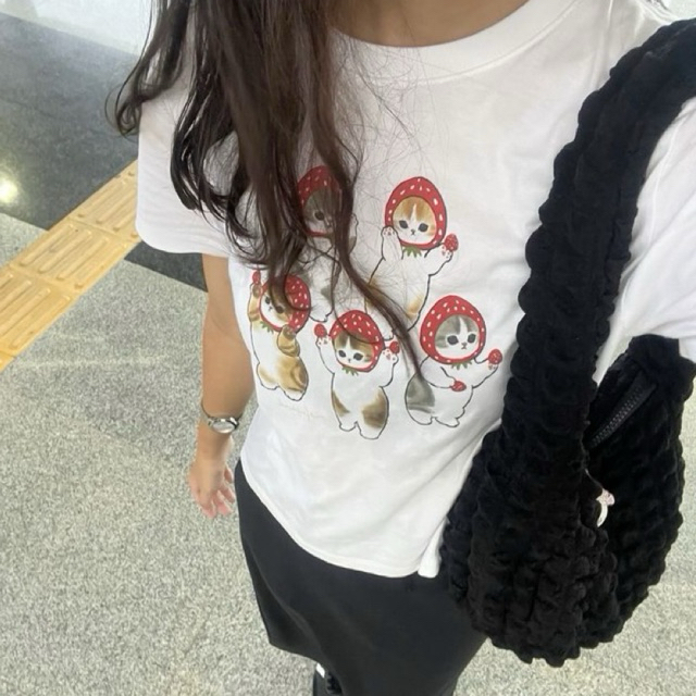 Mofusand strawberry baby tee coquette cat cute soft aesthetic uniqlo ...