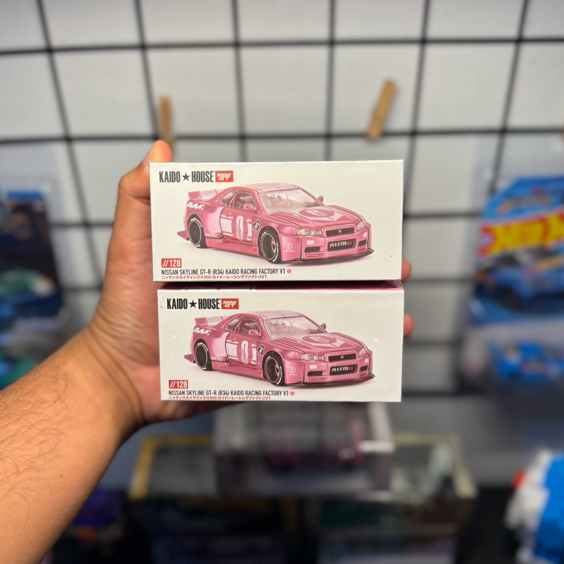 Kaido House GT Nissan Skyline GT-R (R34) Pink Kaido Racing Factory V1 ...