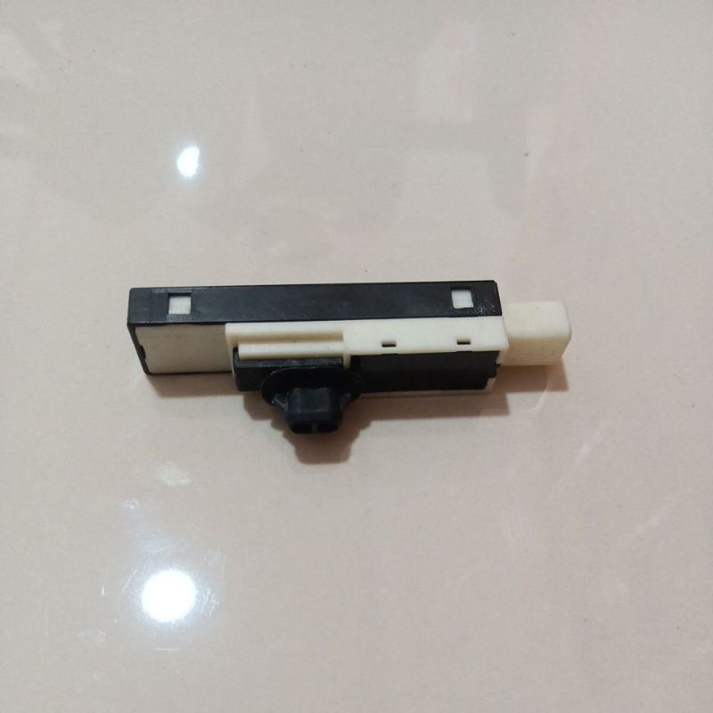 Original Toyota Innova reborn Fortuner vrz indoor electrical key door ...