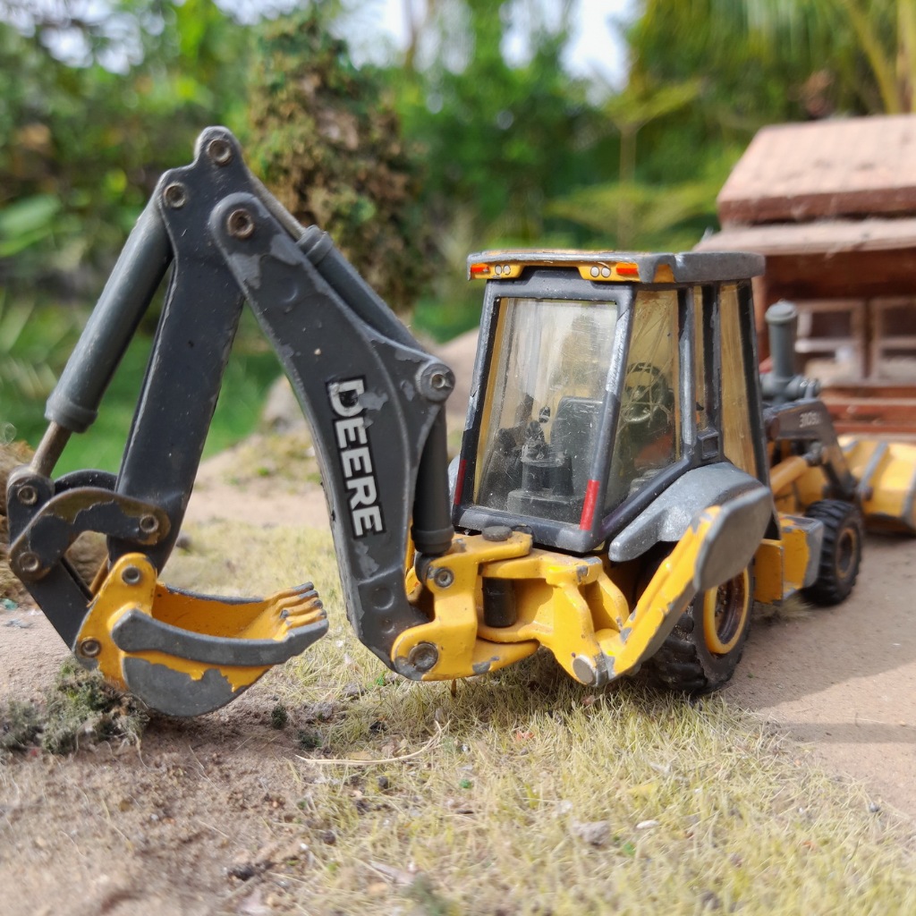 Ertl John Deere Backhoe Multi Loader JUNK ROSOK | Shopee Malaysia