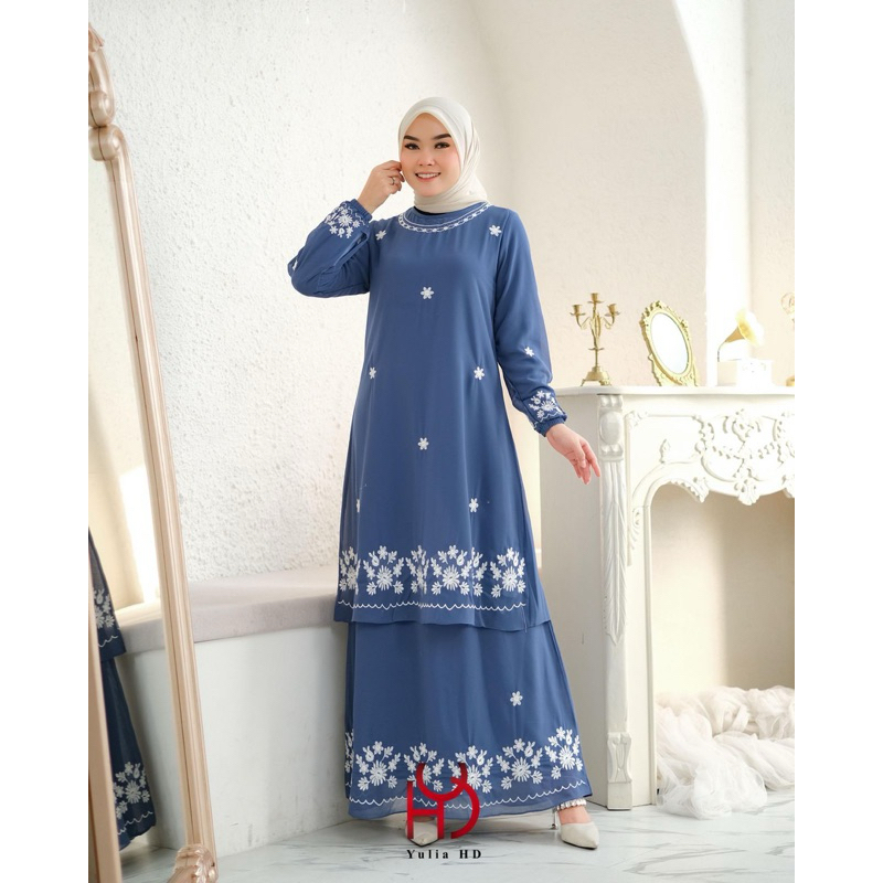Malaysian Malay Gamis Embroidered Tiered Ceruty Babydoll Premium/ Baju ...
