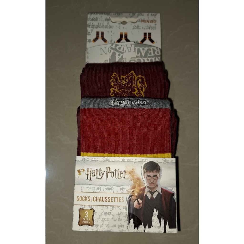 Miniso X Harry Potter Crew Socks (Gryffindor) | Shopee Malaysia