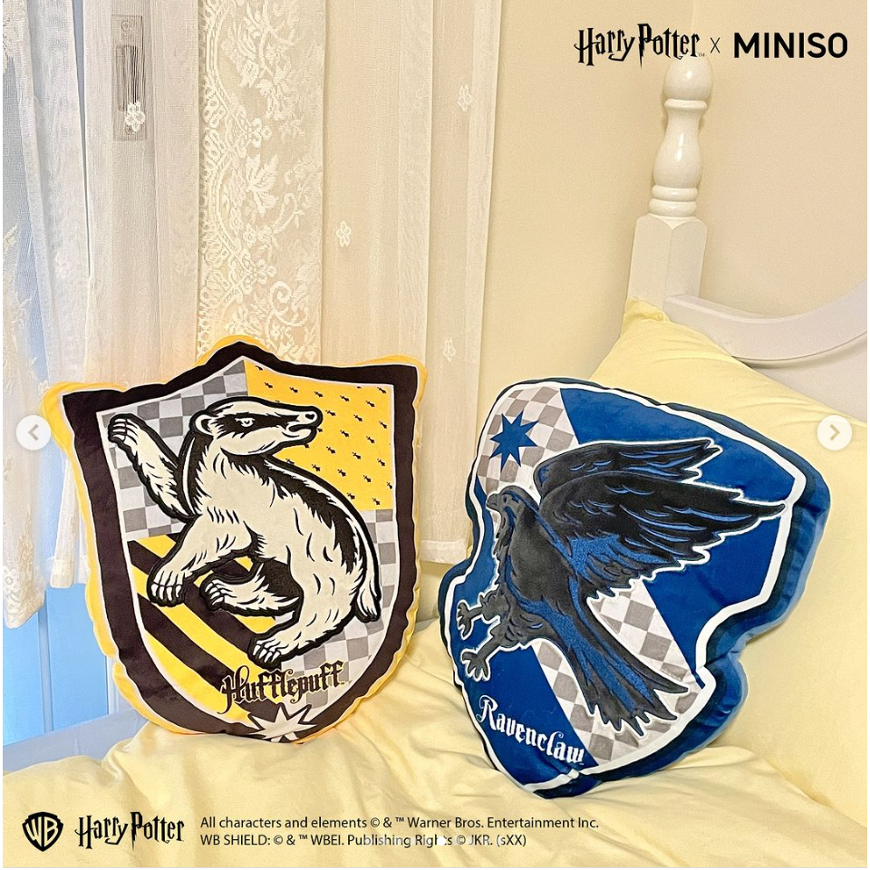 Miniso x Harry Potter 16 inch Pillow Slytherin Gryffindor Ravenclaw ...