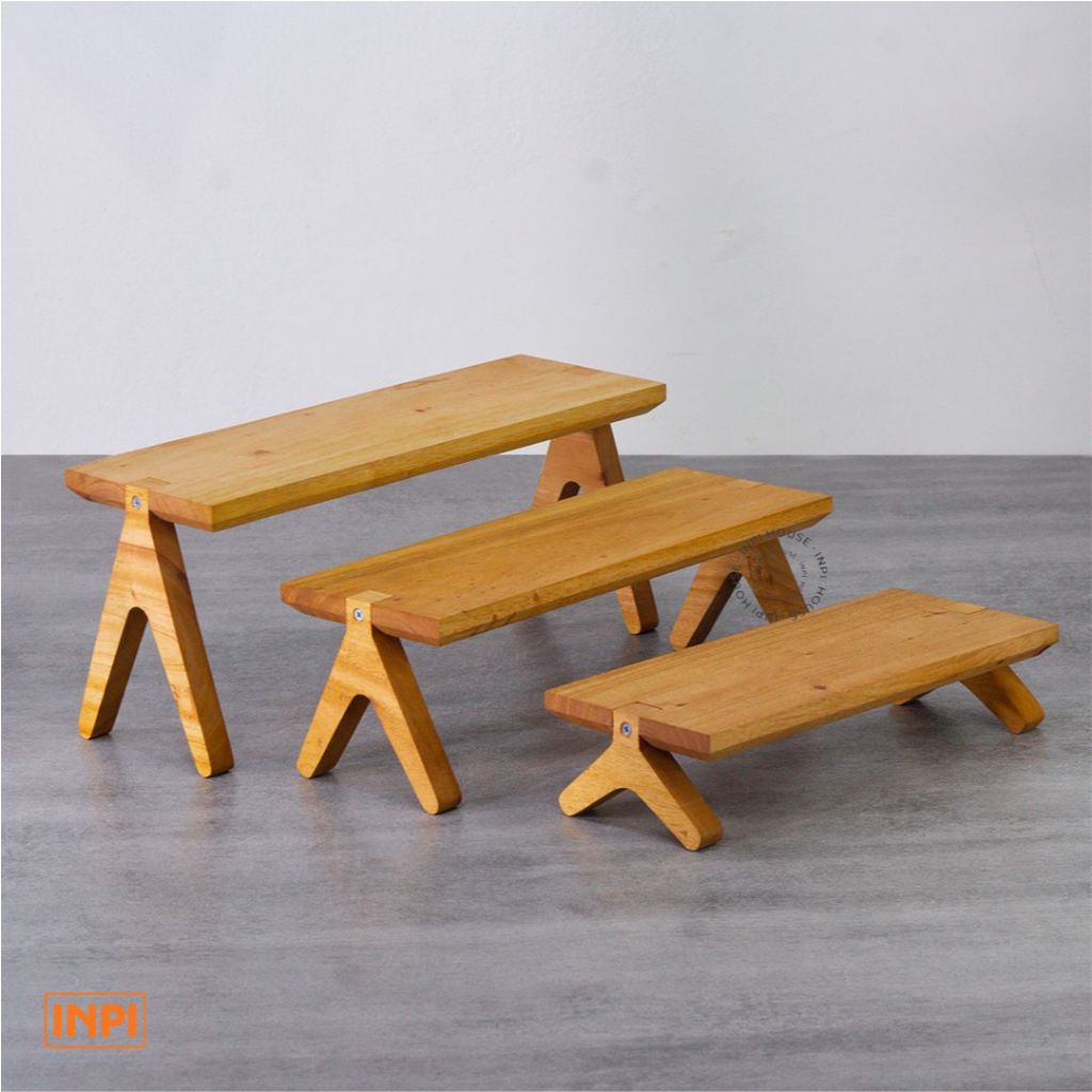 KAYU Wooden Ladder Stacking Rack for Product Displaying | Shopee Malaysia