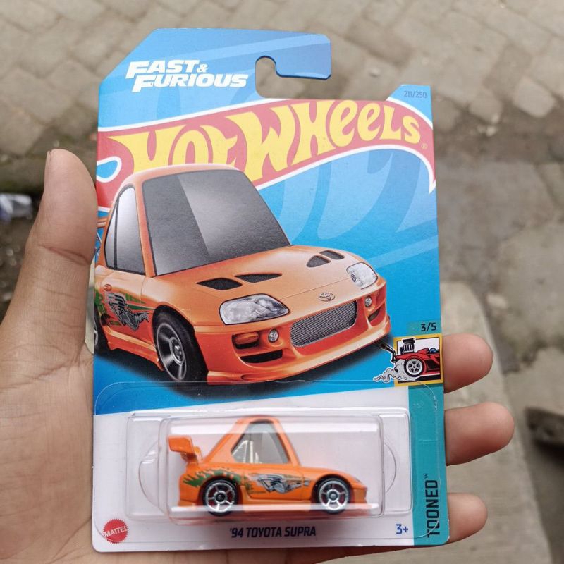 94 Toyota Supra Orange Orange Fast and furry Audi R8 Spyder White | S 5 ...