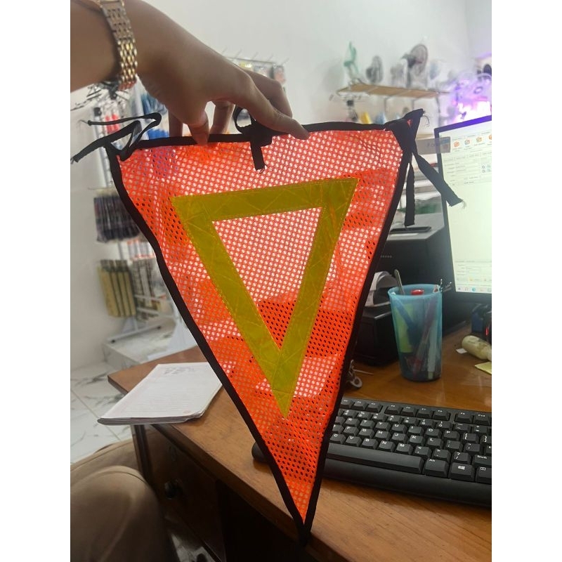 Safety Triangle Net Flag | Shopee Malaysia