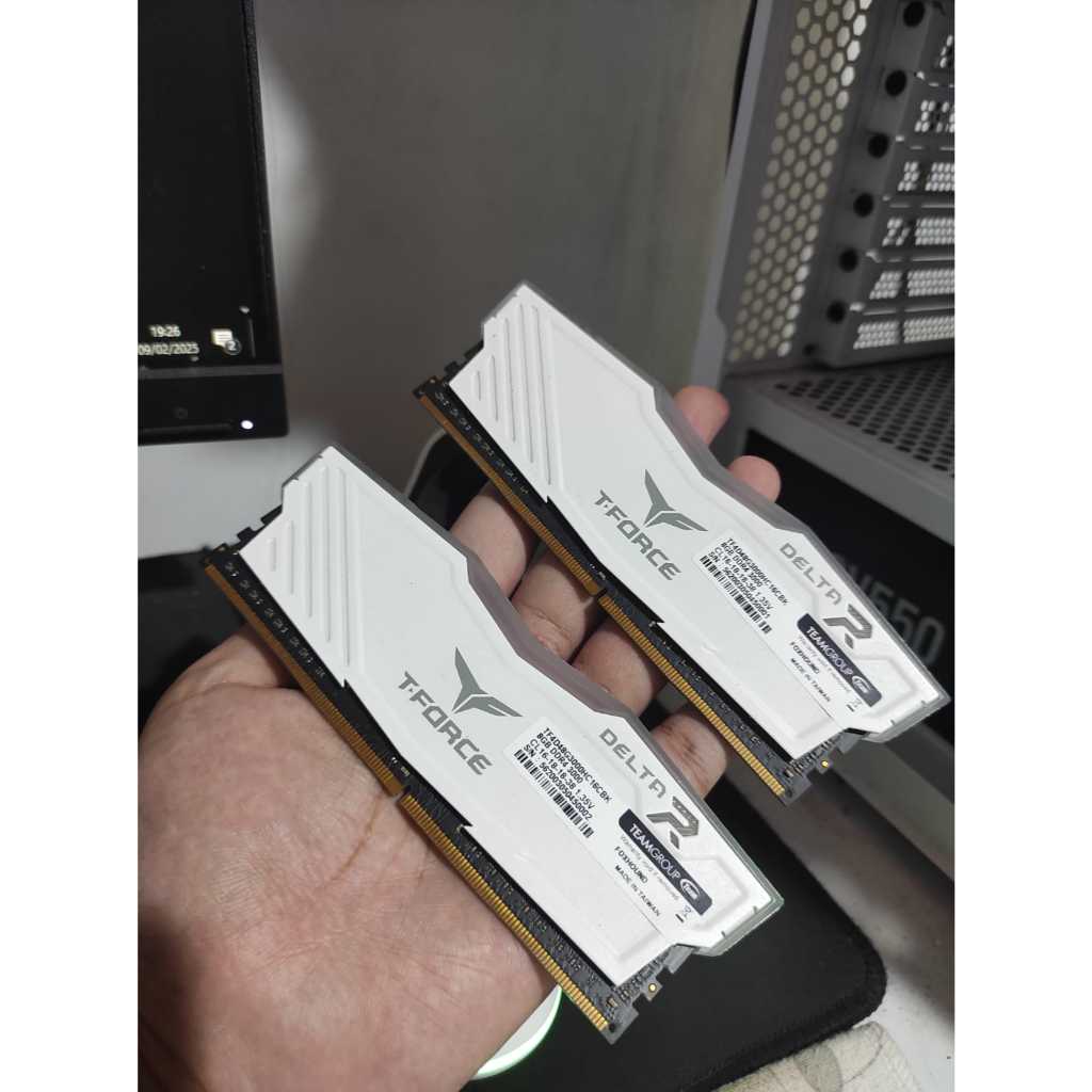 Team T-FORCE DELTA 16GB (2X8GB) DDR4 kit 3000MHz RGB WHITE | Shopee ...