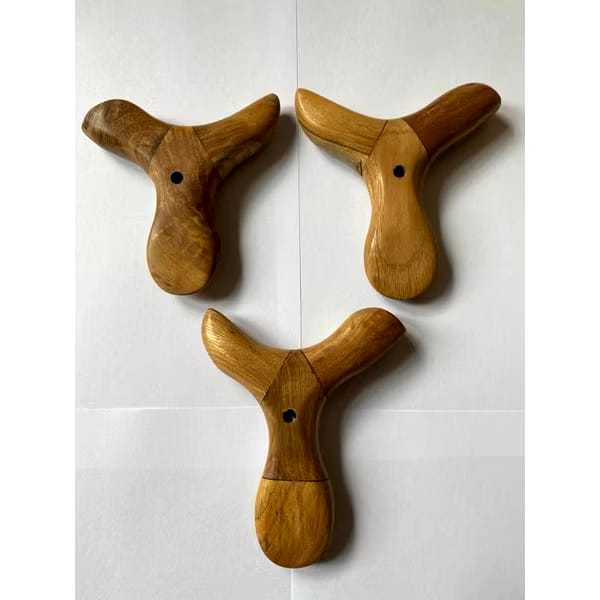 WOODEN TRIANGLE MASSAGE TOOL / TRADITIONAL REFLECTION TOOL / FOOT AND ...