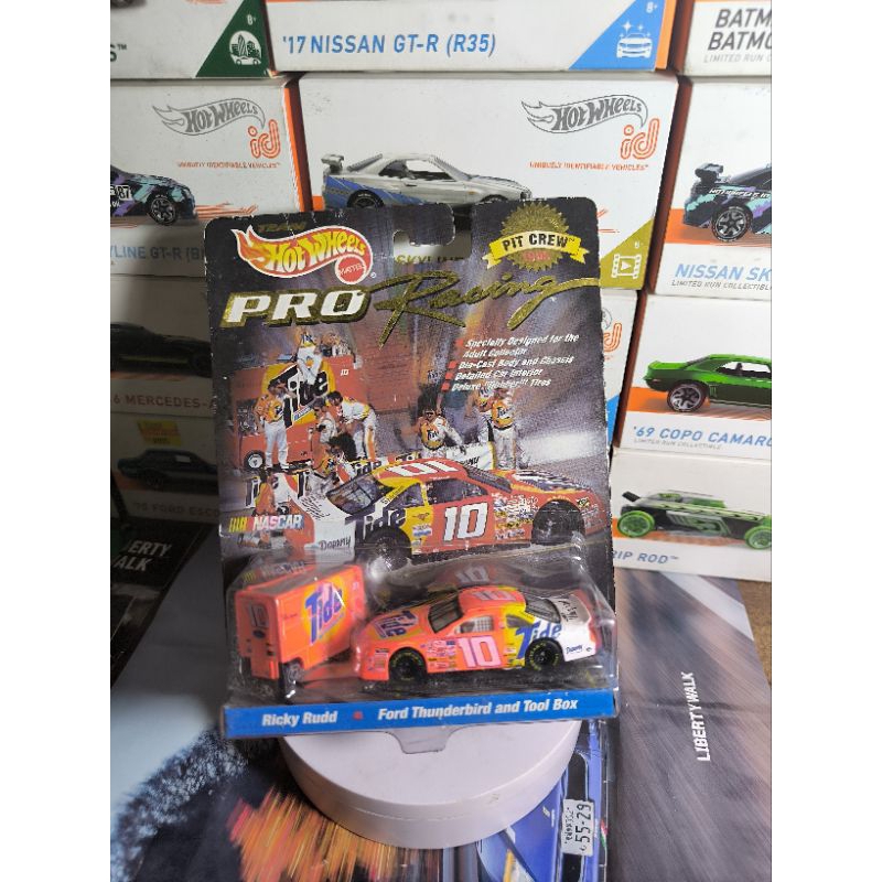 Hotwheels Racing Pit Crew nascar tide tool box ford thunderbird ...