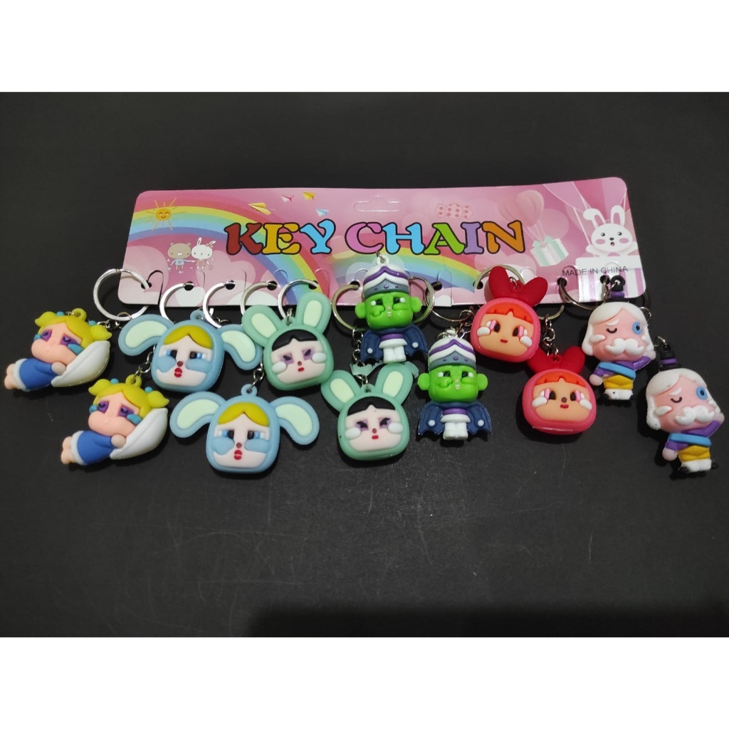 GANTUNGAN Cute key chains with various Cry Baby characters / 12 pcs ...