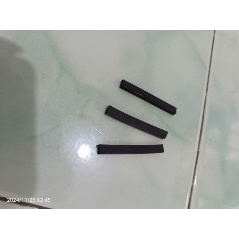 Rubber laptop pad universal foam seat | Shopee Malaysia