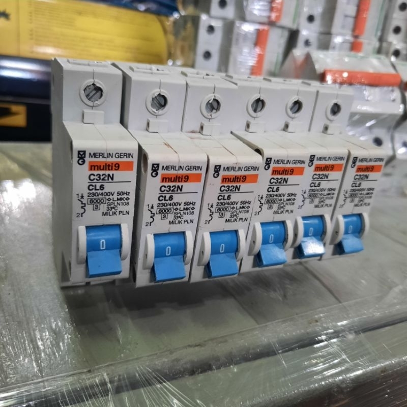 Mcb merlin gerin pln c32n cl6 6a 1p pln | Shopee Malaysia