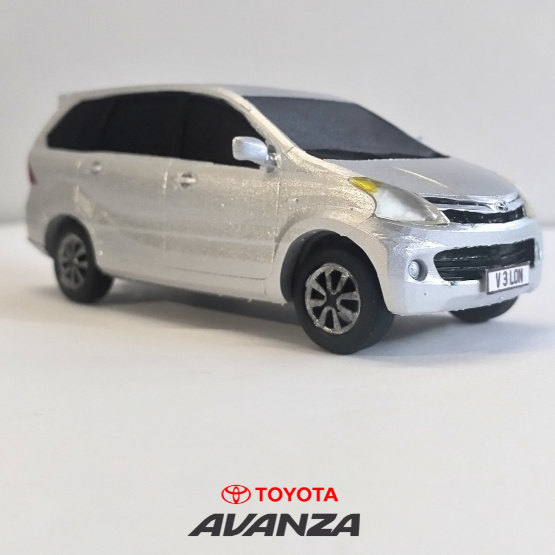 REPLIKA Diecast TOYOTA AVANZA 1:43 Scale TOYOTA AVANZA Miniature, TOYOTA AVANZA Replica Can ...