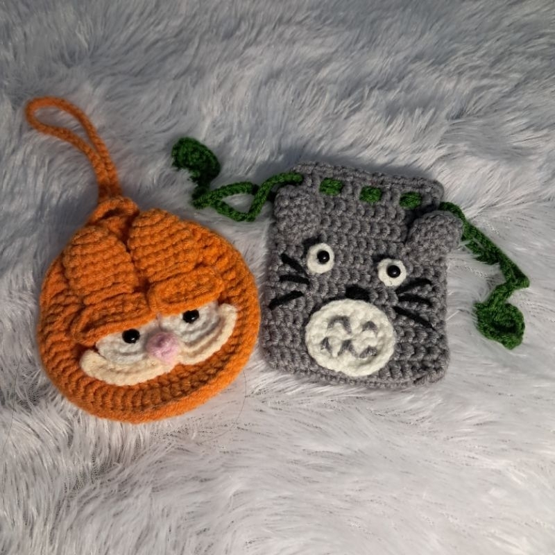 Custom MINI POUCH CROCHET CHARACTER || Garfield X TOTORO KNITTED MINI ...