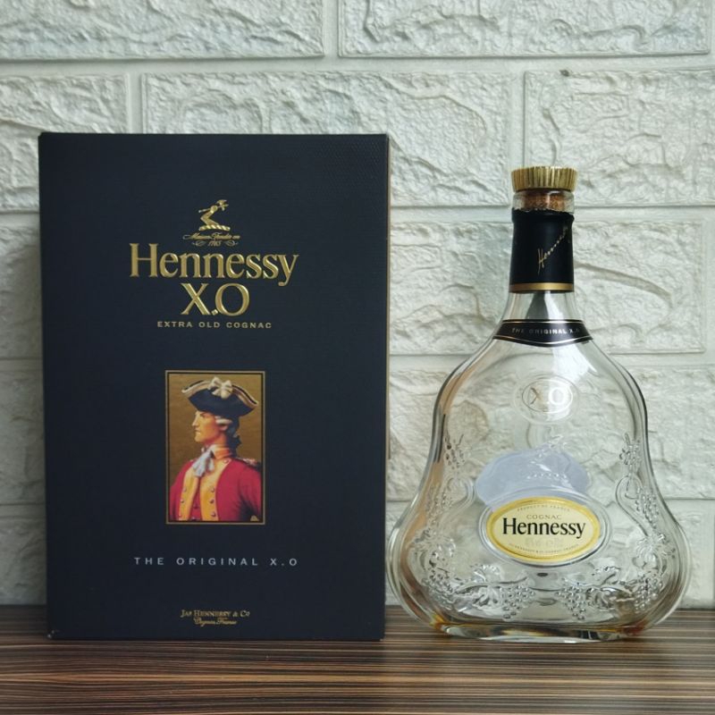 Hennessy XO Empty Bottle + 700ml Box | Shopee Malaysia