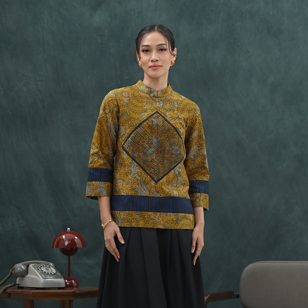 Nona RARA - Arawinda Solo RMB T3647, modern women's batik blouse work ...