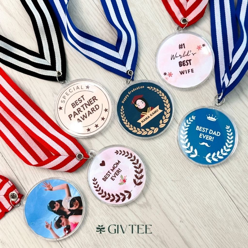 Givtee - Custom Acrylic Medal | Acrylic Graduation Medal Graduation ...