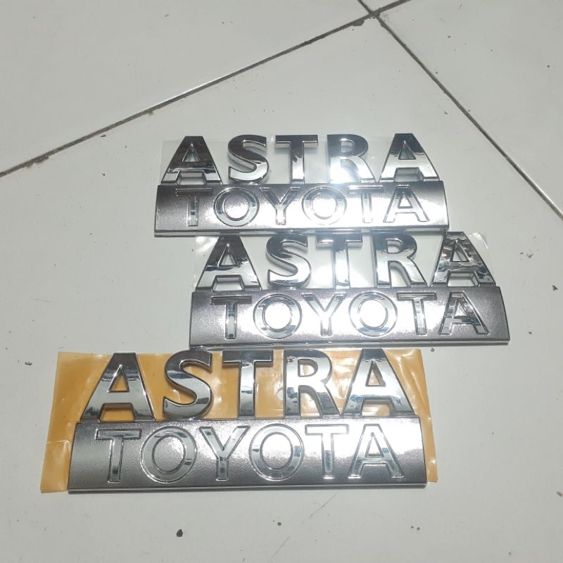 Astra Toyota Emblem Agya Alya Rear Trunk and Astra Daihatsu Emblem Rear ...