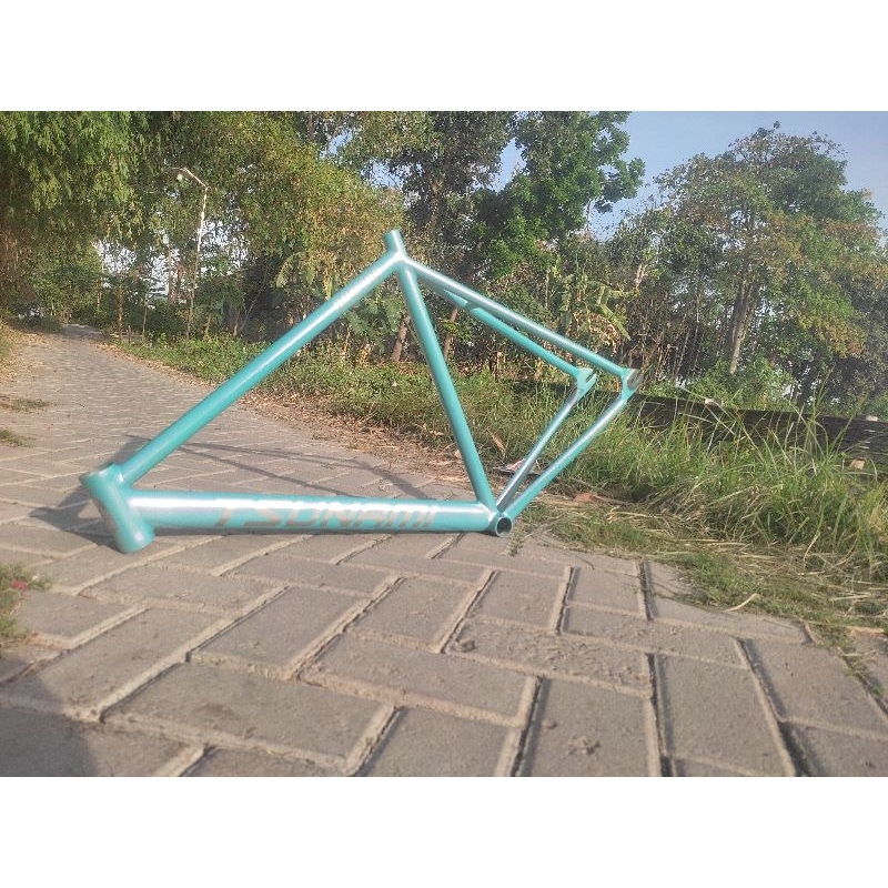 Custom tsunami frames | Shopee Malaysia