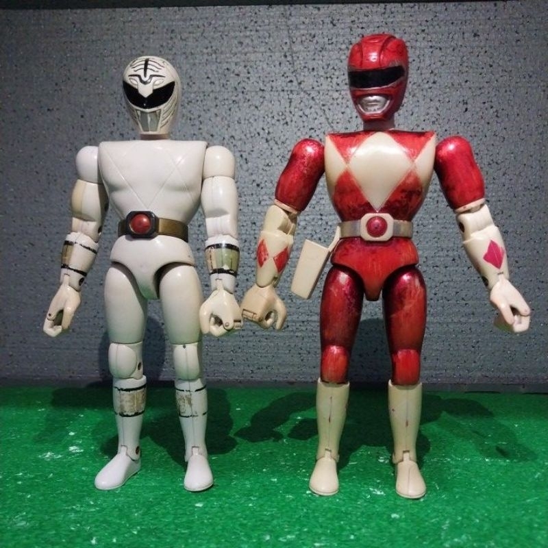 White Ranger and Red Ranger MMPR Mighty Morphin Power Rangers Action ...