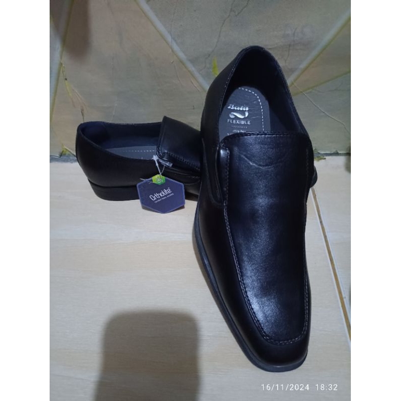 Original bata flexible Loafers Work Shoes | Shopee Malaysia