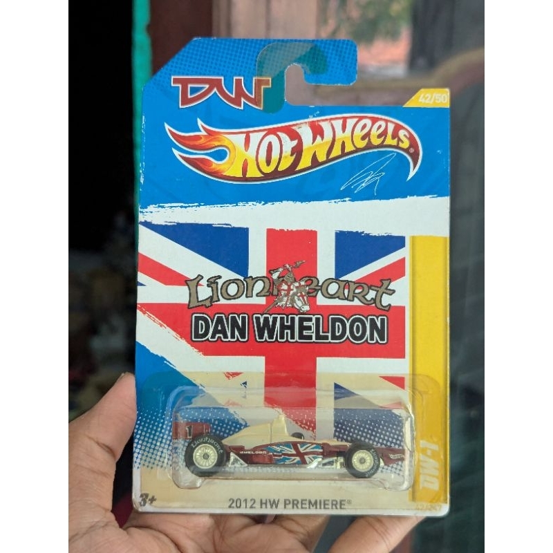 Hot Wheels Super Treasure Hunt Lionheart And Wheldon 2012 HW Premiere ...