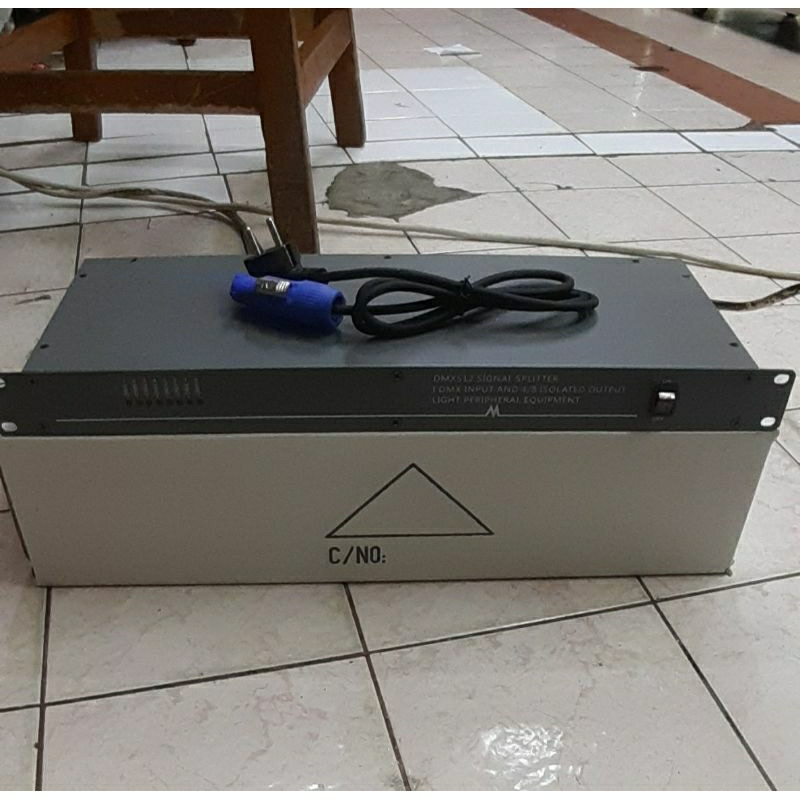 Dmx Splitter lamp 8 way parled beam Splitter 8 ch | Shopee Malaysia