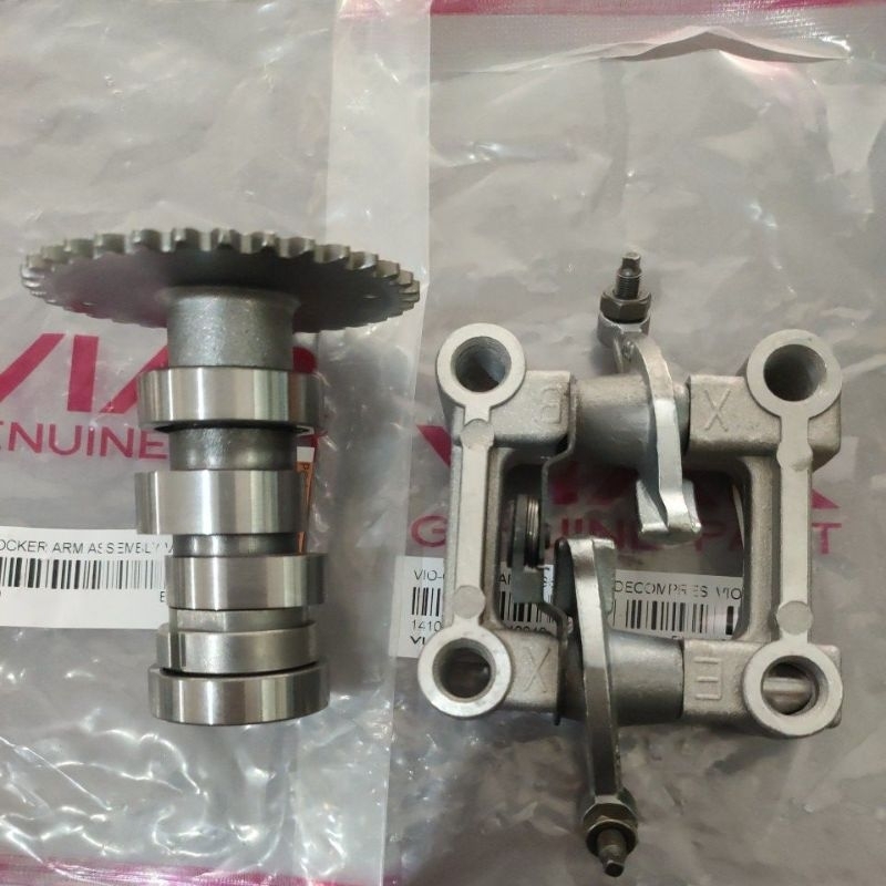 Kymco Axle Noken and Rocker Arm Assembly Valve. Vio r. Vmax ORIGINAL ...