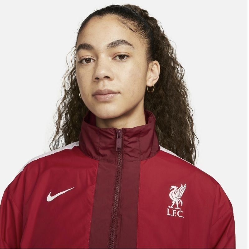 Original WOMEN LIVERPOOL ESSENTIAL FOOTBALL JACKET OVERSIZED JACKET ...