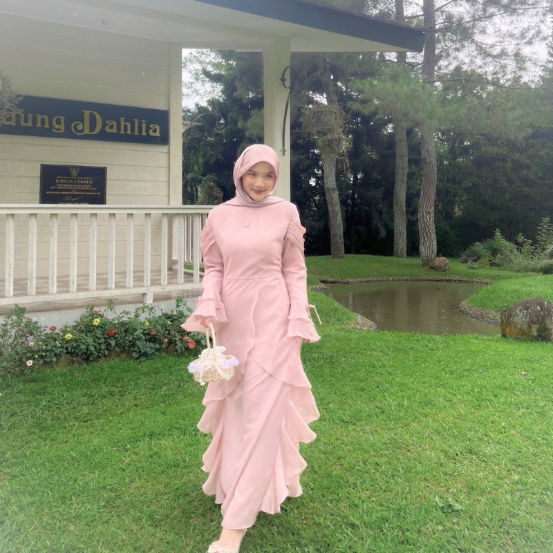 ALORA DRESS x diannn.d | Coquette Ribbon Dress by Amoira | Shopee Malaysia