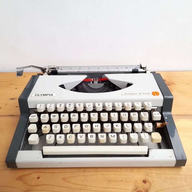 MESIN Olympia typewriter vintage vintage tick engine | Shopee Malaysia