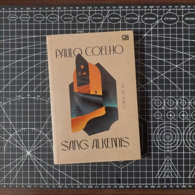 (Original, Sealed) Novel The Alchemist (Sang Alchemis) - Paulo Coelho ...
