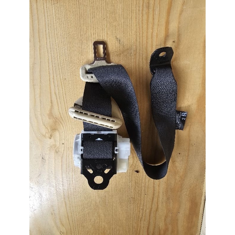 Original Mitsubishi Xpander Middle Bench Safety Belt | Shopee Malaysia