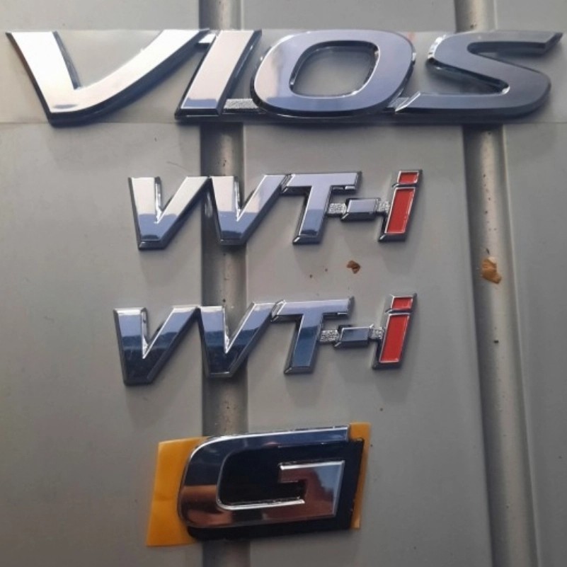 Toyota Vios Emblem Set | Shopee Malaysia